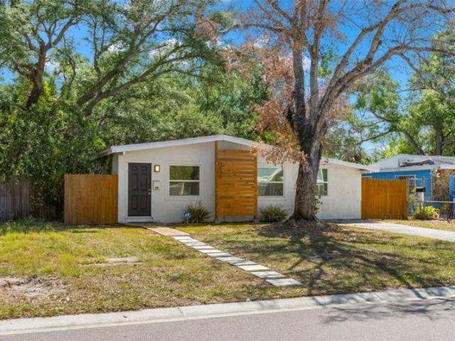 2356 Kingston St S, Saint Petersburg, FL 33711