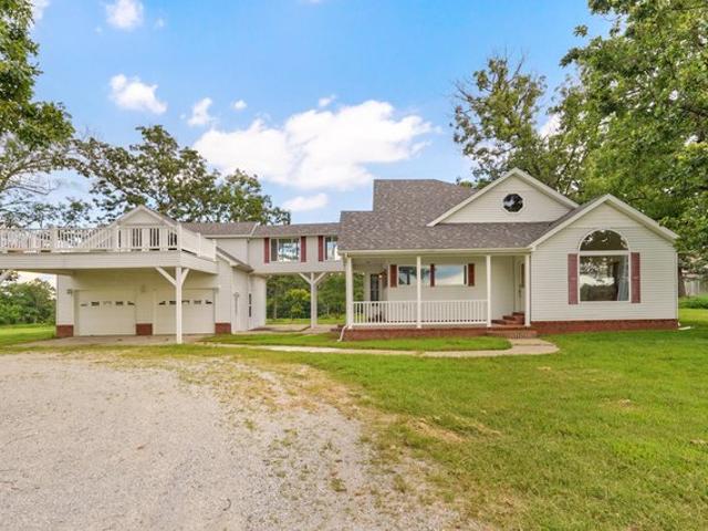 23575 Farm Road 2035, Crane, MO 65633