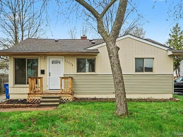 23578 Blackett Ave, Warren, MI 48089