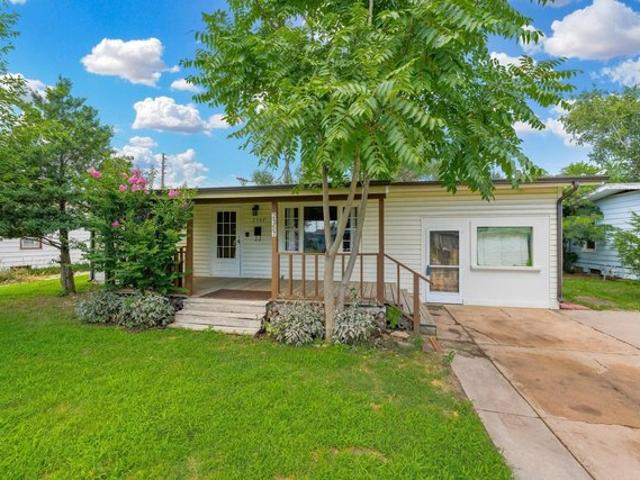 2357 S Walnut St, Wichita, KS 67213