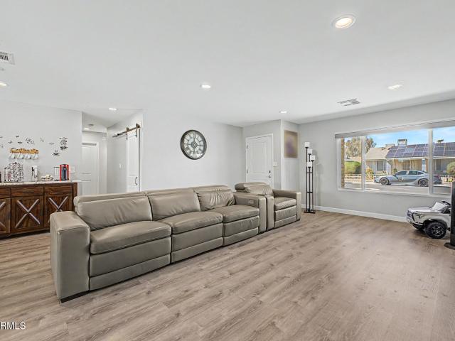 2357 w betty elyse lane