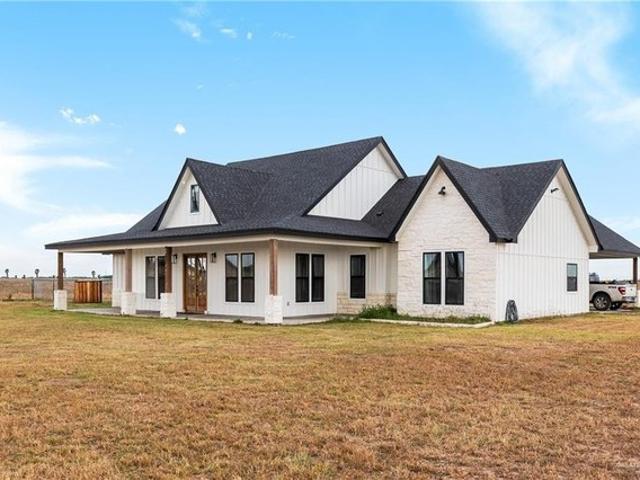23588 Beefmaster Rd, Monte Alto, TX 78538