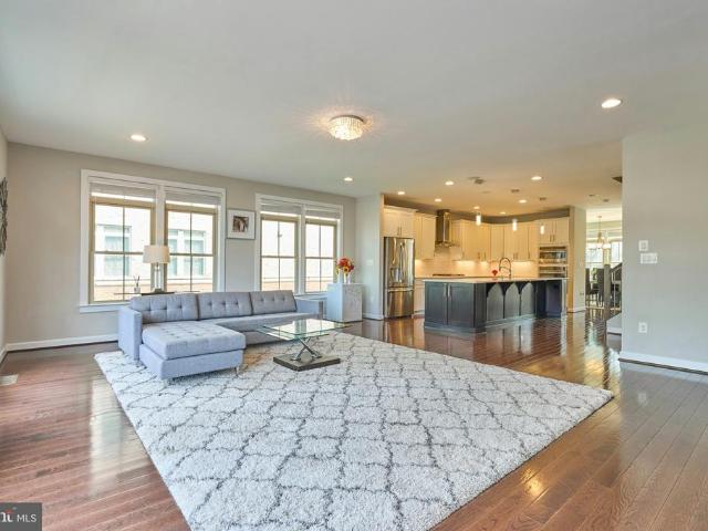 2358 Chadlington Road