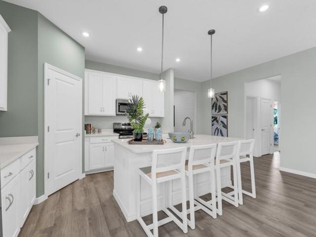 23595 Grindstone Way, Sorrento, FL 32776