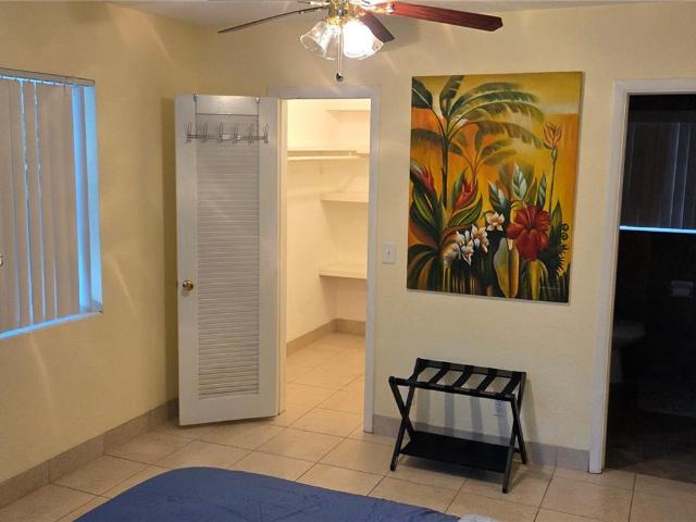 2359 N Wallen Dr, West Palm Beach, FL 33410 | MLS #A11857