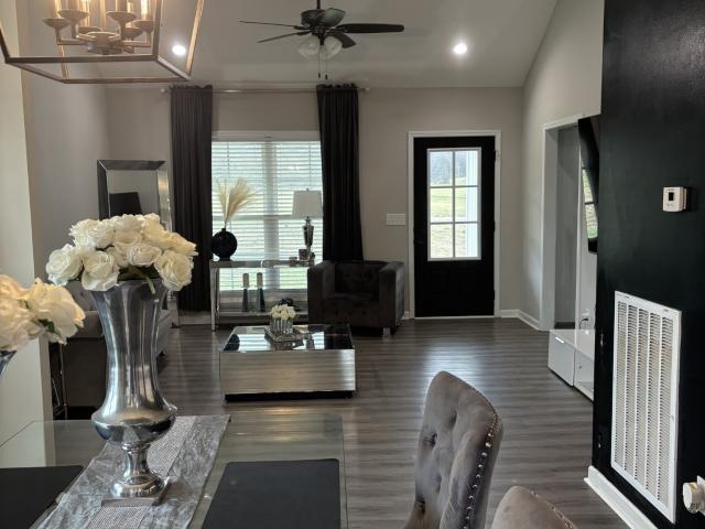2359 Claude Fox Rd