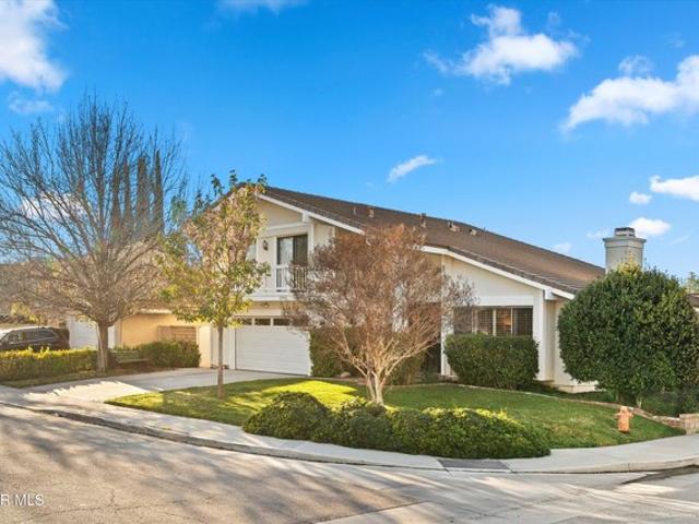 23503 Via Decano, Valencia, CA 91355
