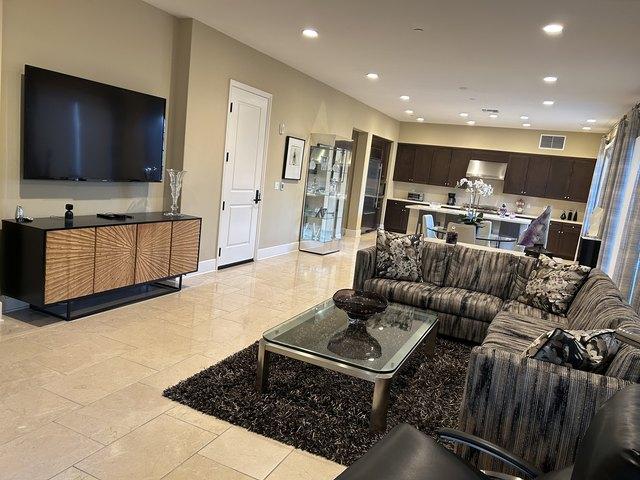 23500 Park Sorrento Unit C33, Calabasas, CA 91302