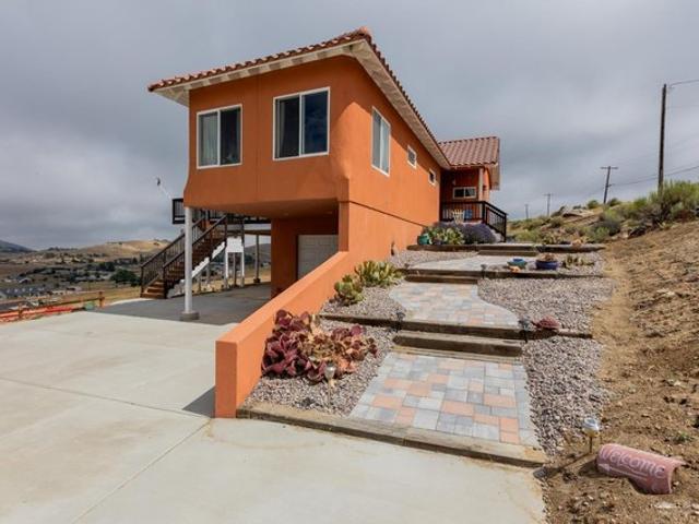 23501 Fir Dr, Tehachapi, CA 93561