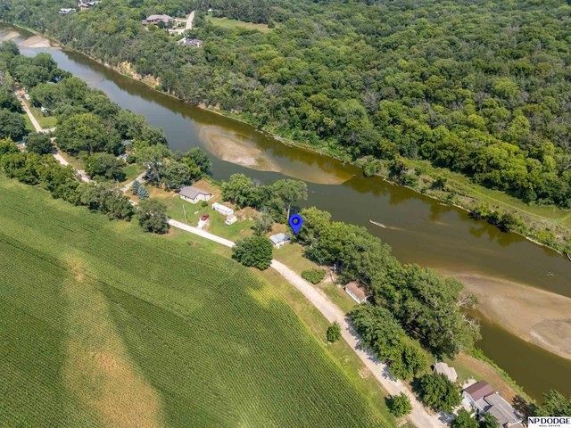 23506 F Plz, Waterloo, NE 68069
