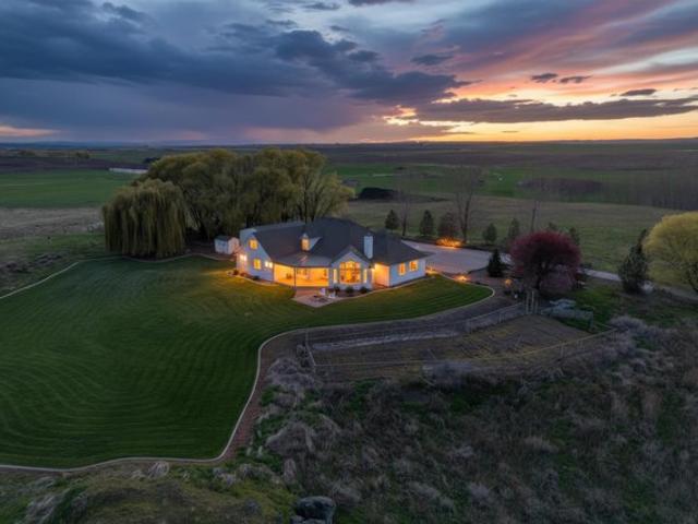 2350 Murphy Rd, Pasco, WA 99301