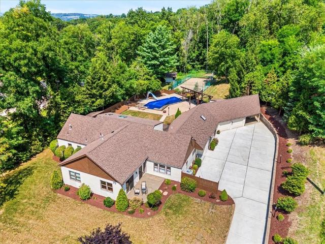 2350 Morrow Rd, Pittsburgh, PA 15241 | MLS #1717