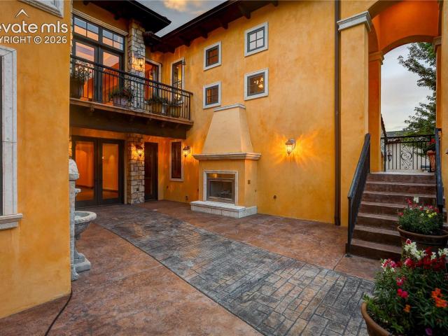 2350 Orchard Valley Road