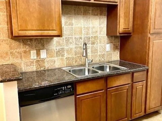 2350 Bering Drive 8