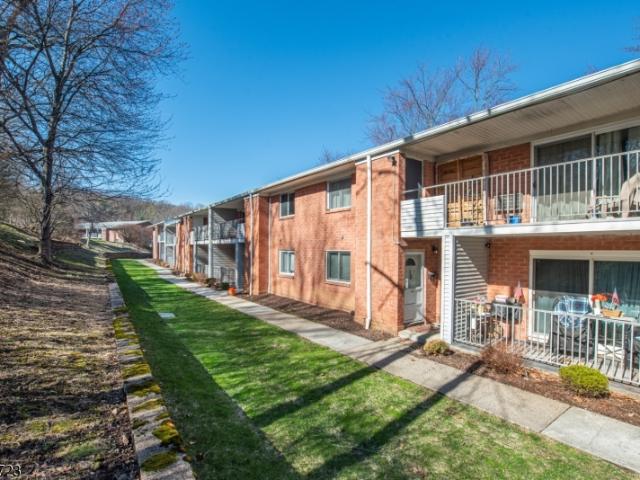 2350 State Route 10, Unit 9, Morris Plains, NJ 07950 | MLS #4016 | Compass