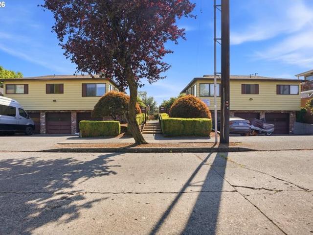 2350 SE 42nd St, Portland, OR 97215