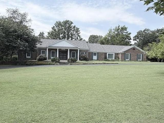 2350 Simmental St, Madisonville, KY 42431