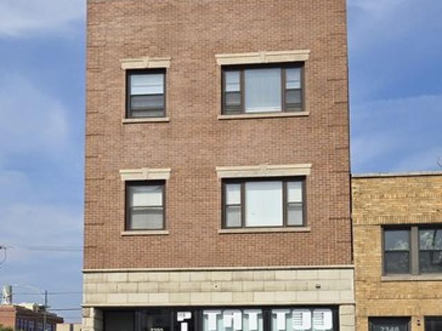 2350 W Grand Ave, Chicago, IL 60612