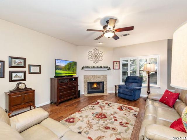 2350 Windmill Way