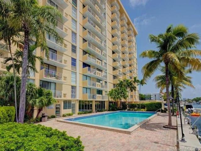 2350 135th St NE #1502, North Miami, FL 33181