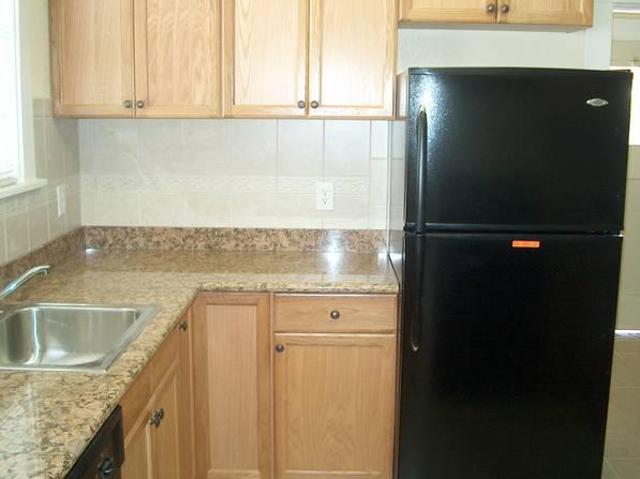 $2350 / 2br 850ft² Remodeled 2bed/1BA House San Mateo