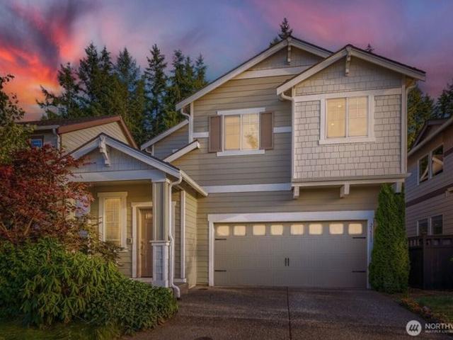 23511 Tahoma Pl, Black Diamond, WA 98010