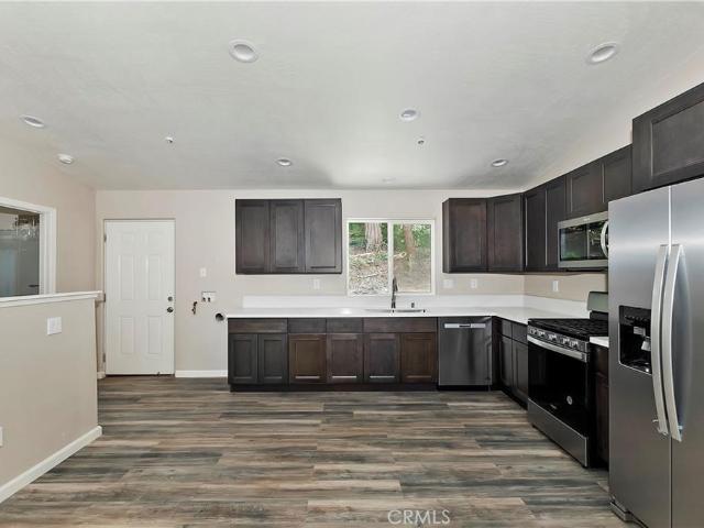 23511 Lake Dr