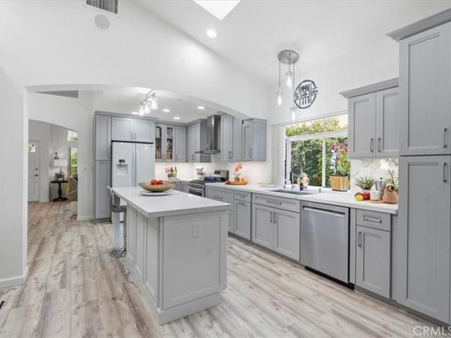 23515 Meriden Pl, Valencia, CA 91354