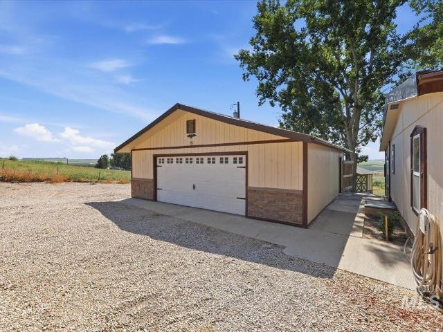 23519 Wamstad Rd