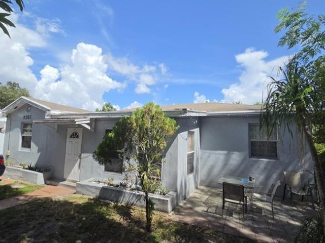 2351 NW 104th Ter, Miami, FL 33147