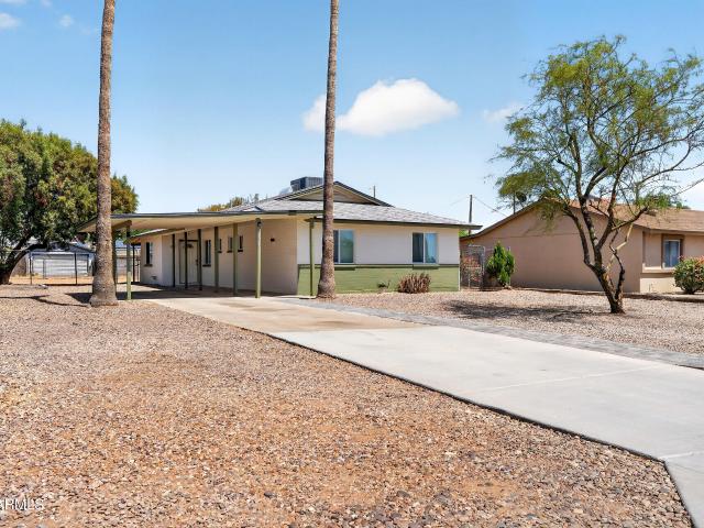 2351 s royal palm road
