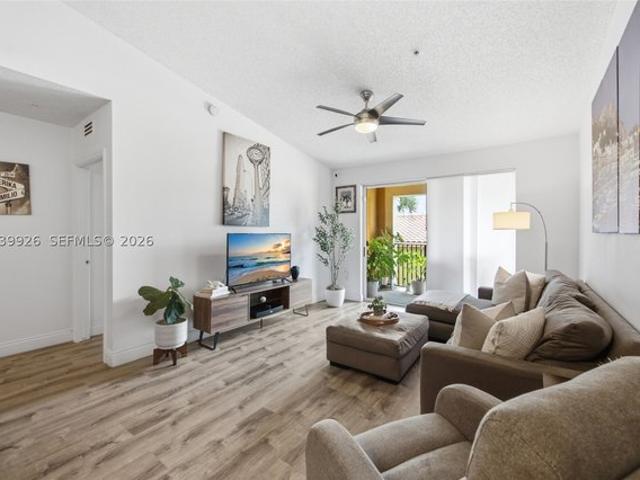 2351 W Preserve Way Apt 306, Miramar, FL 33025