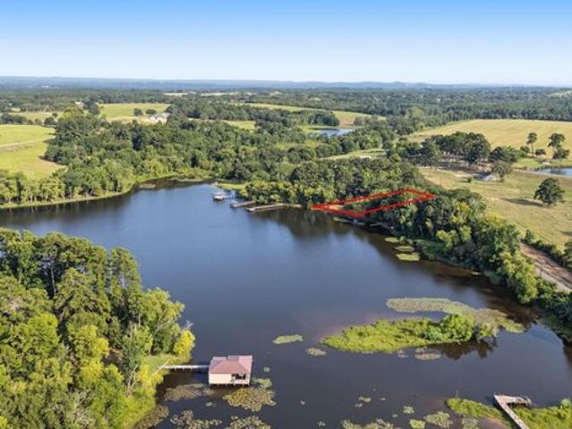 23525 County Road 4117, Frankston, TX 75763