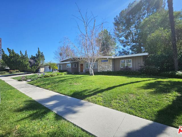 23526 Dolorosa St, Woodland Hills, CA 91367 | MLS #26664 | Compass