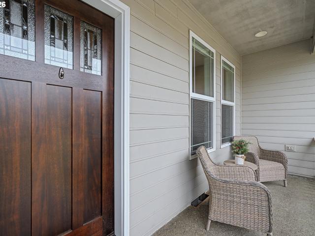 2352 nw jefferson way