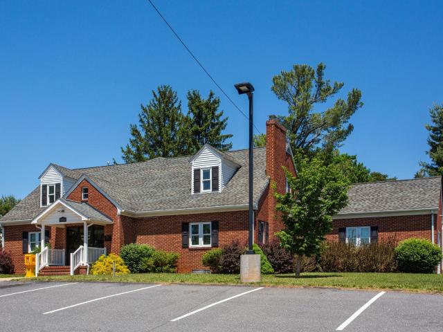 2352 jefferson hwy