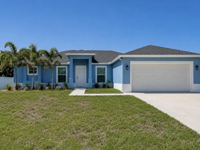 2352 SW Plum Ct, Port Saint Lucie, FL 34953