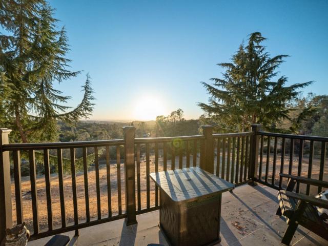 2352 Sanford Ct, Rescue, CA 95672 | MLS #226033