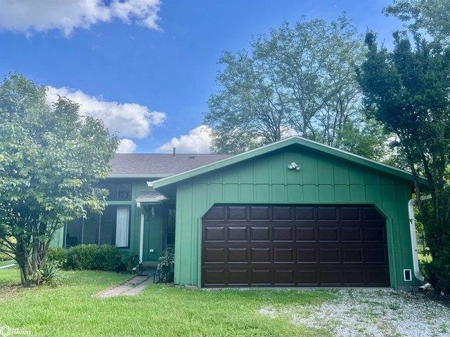 2352 Seven Hills Rd, Fairfield, IA 52556