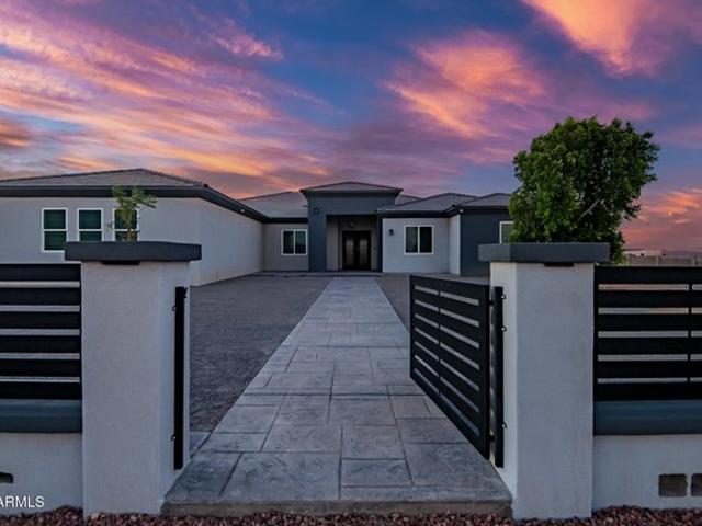 23532 W Jomax Rd, Wittmann, AZ 85361