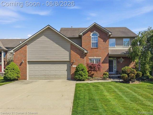23537 Crescent Ridge Dr, Huron Township, MI 48164