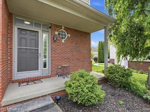 23537 Crescent Ridge Drive