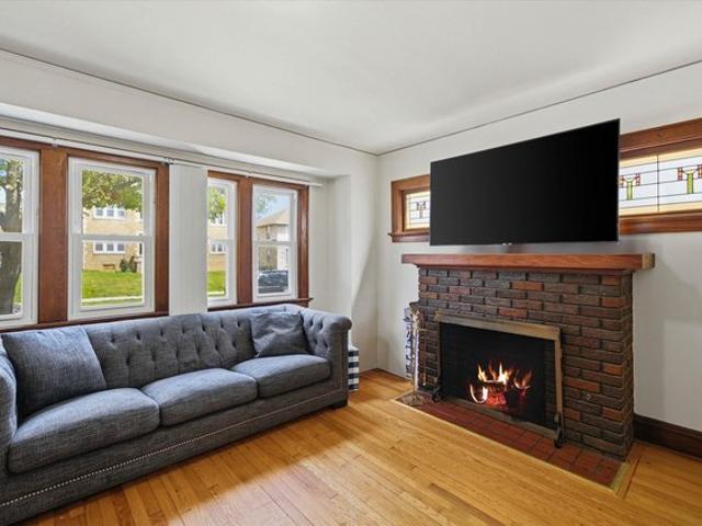 2353 N 53rd St Unit 2355, Milwaukee, WI 53210