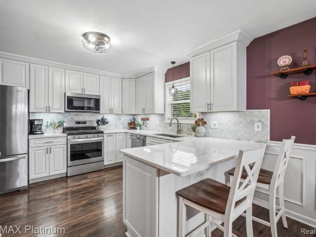 2353 Chestnut Bend