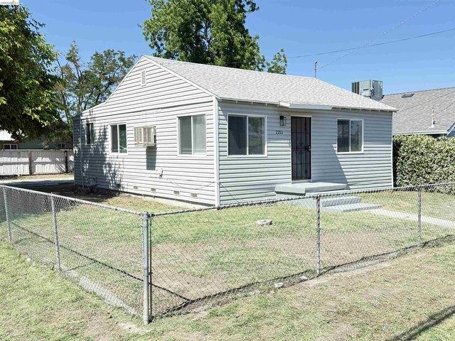 2353 Robindale Ave, Stockton, CA 95205
