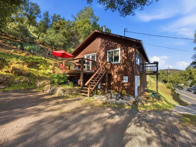2353 Stagecoach Canyon Road