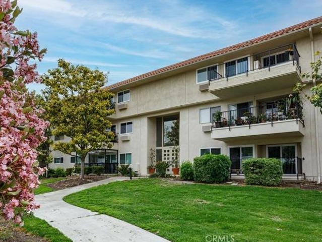 2353 Via Mariposa #3E, Laguna Woods, CA 92637