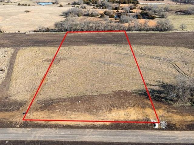 235th St Lot 29, Tonganoxie, KS 66086