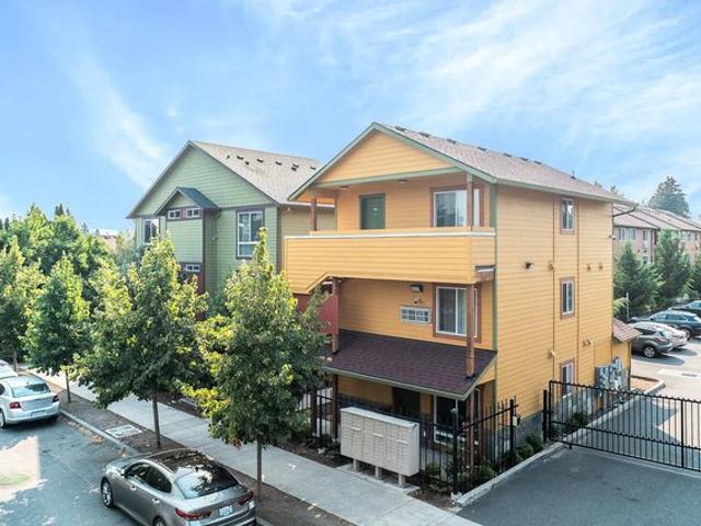 235 255 SE 146th Ave, Portland, OR 97233