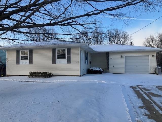 235 9th Ave SE, Waseca, MN 56093